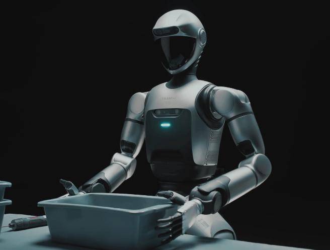 埃斯顿酷卓人形机器人Codroid 02亮相：工业场景全覆盖，展现新实力 - AI快讯网-人工智能最新资讯